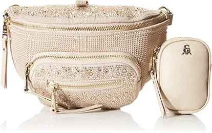 The 12 Best Fanny Packs For Moms