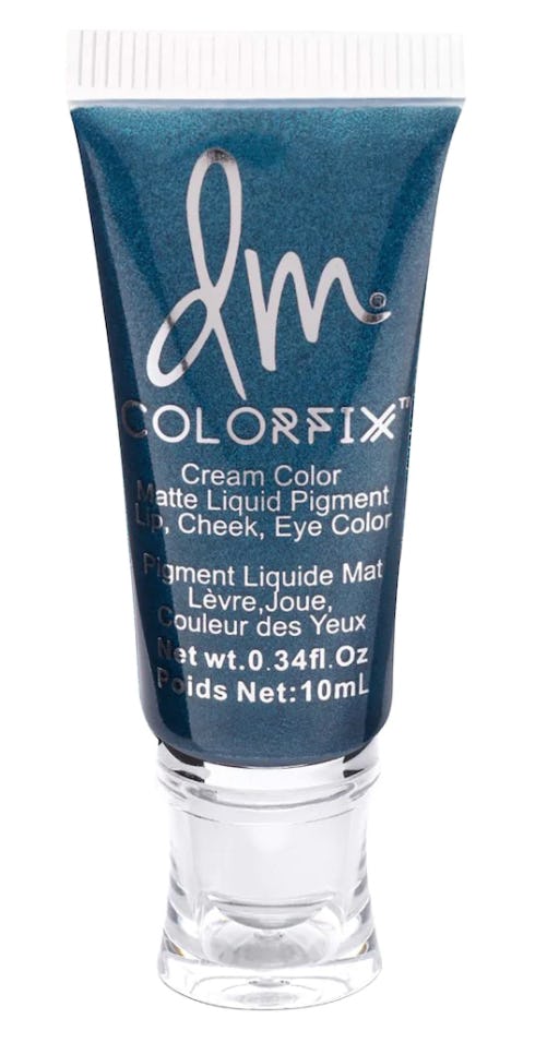 7 Blue Eyeshadow Looks That Serve Couture ‘Euphoria’ Vibes