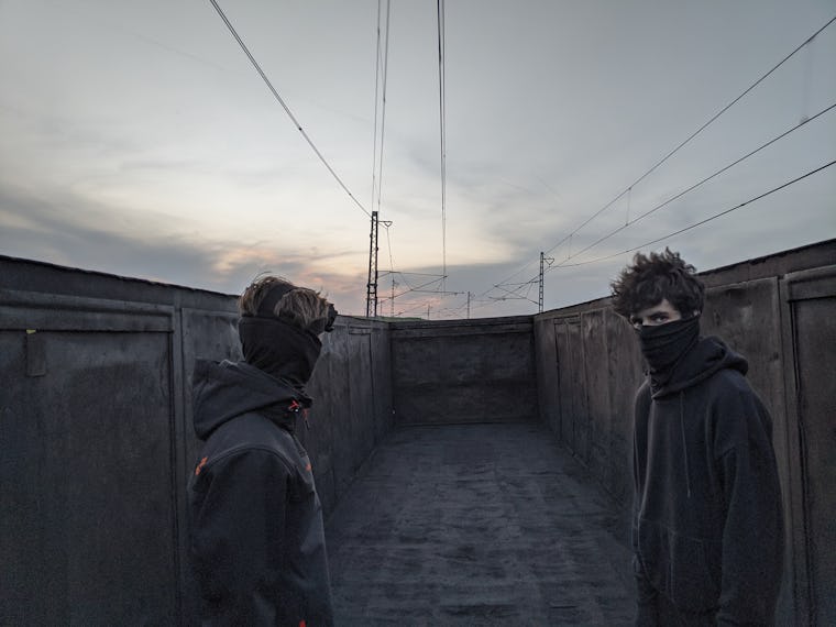 Riding the rails with YouTube's hobo vloggers