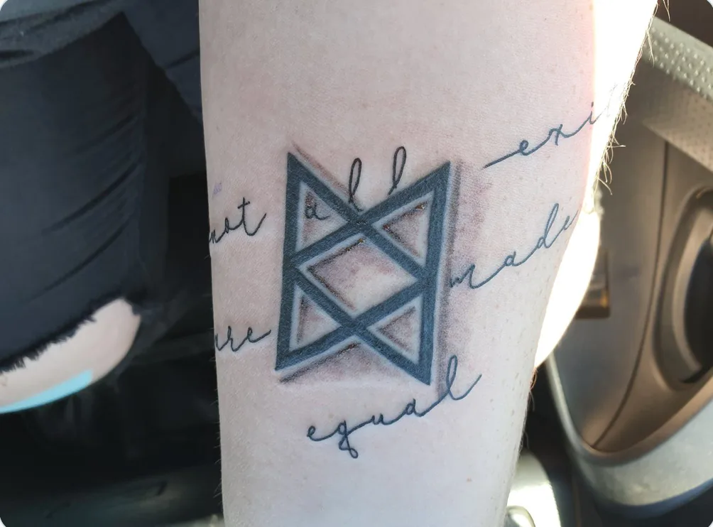 35 Meaningful Memorial Tattoo Ideas To Honor A Loved One