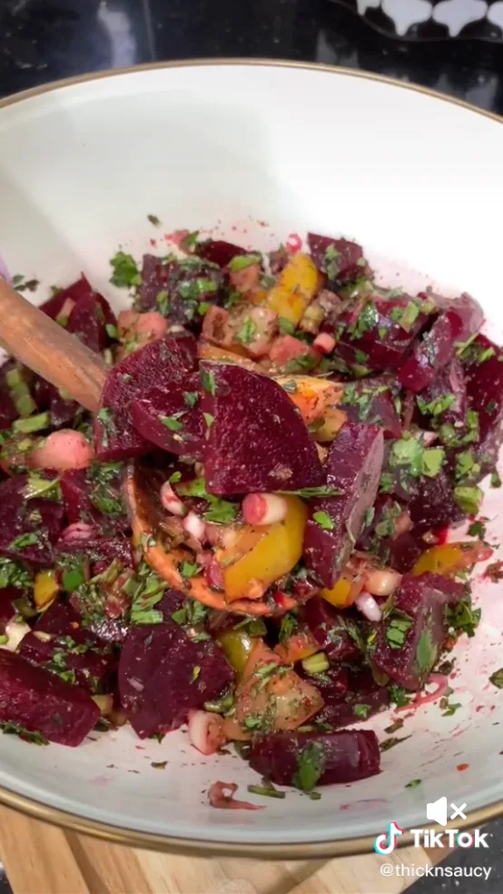 22 Summer Salad Recipes On TikTok That'll Upgrade Your Lunch Break