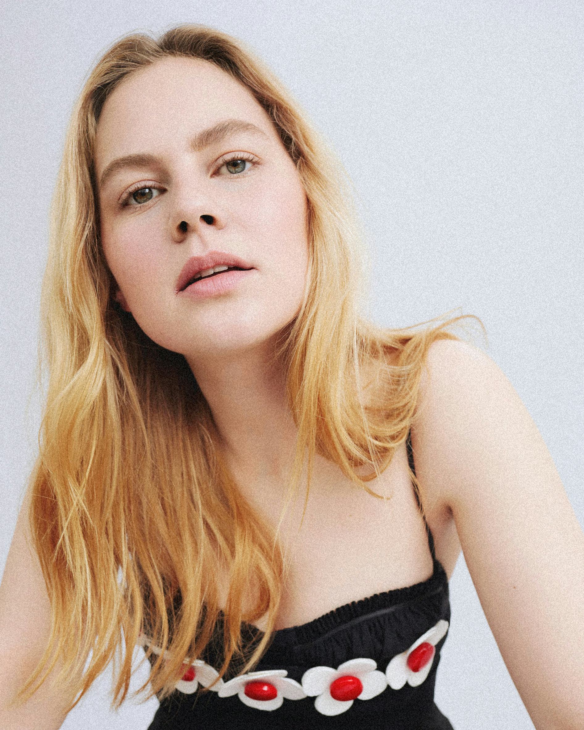 Alicia von Rittberg on the Challenges & Triumphs of ‘Becoming Elizabeth’