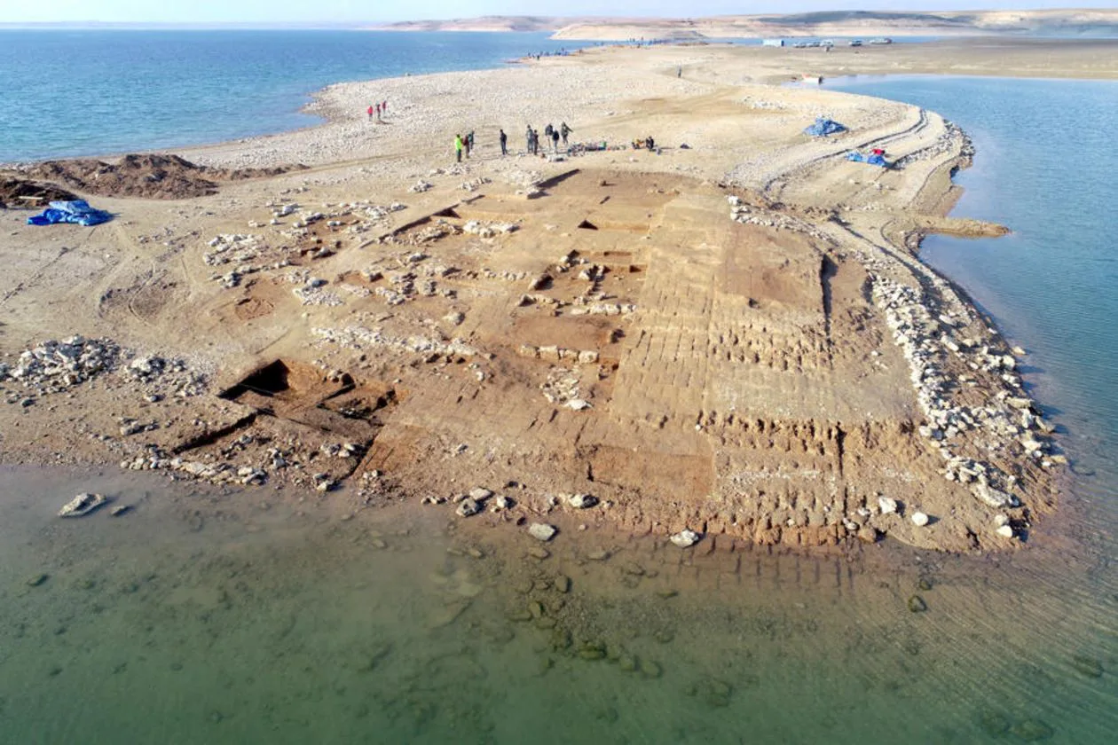 An Ancient City In Iraq Just Emerged From Underwater — What To Know