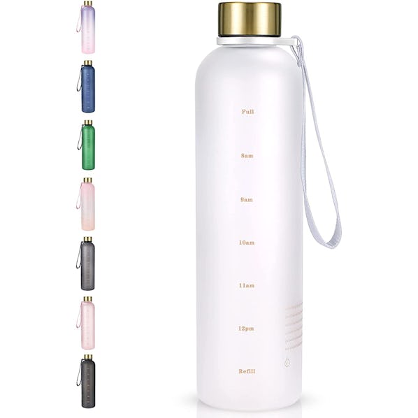 The 7 Best Water Bottles With Time Markings