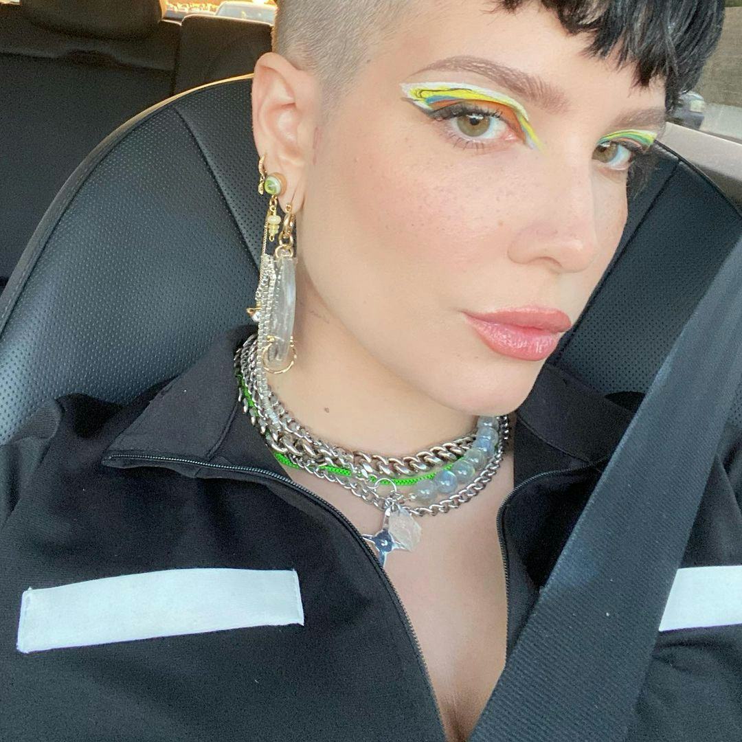 12 Of Halsey's Makeup Looks That Are True Works Of Art
