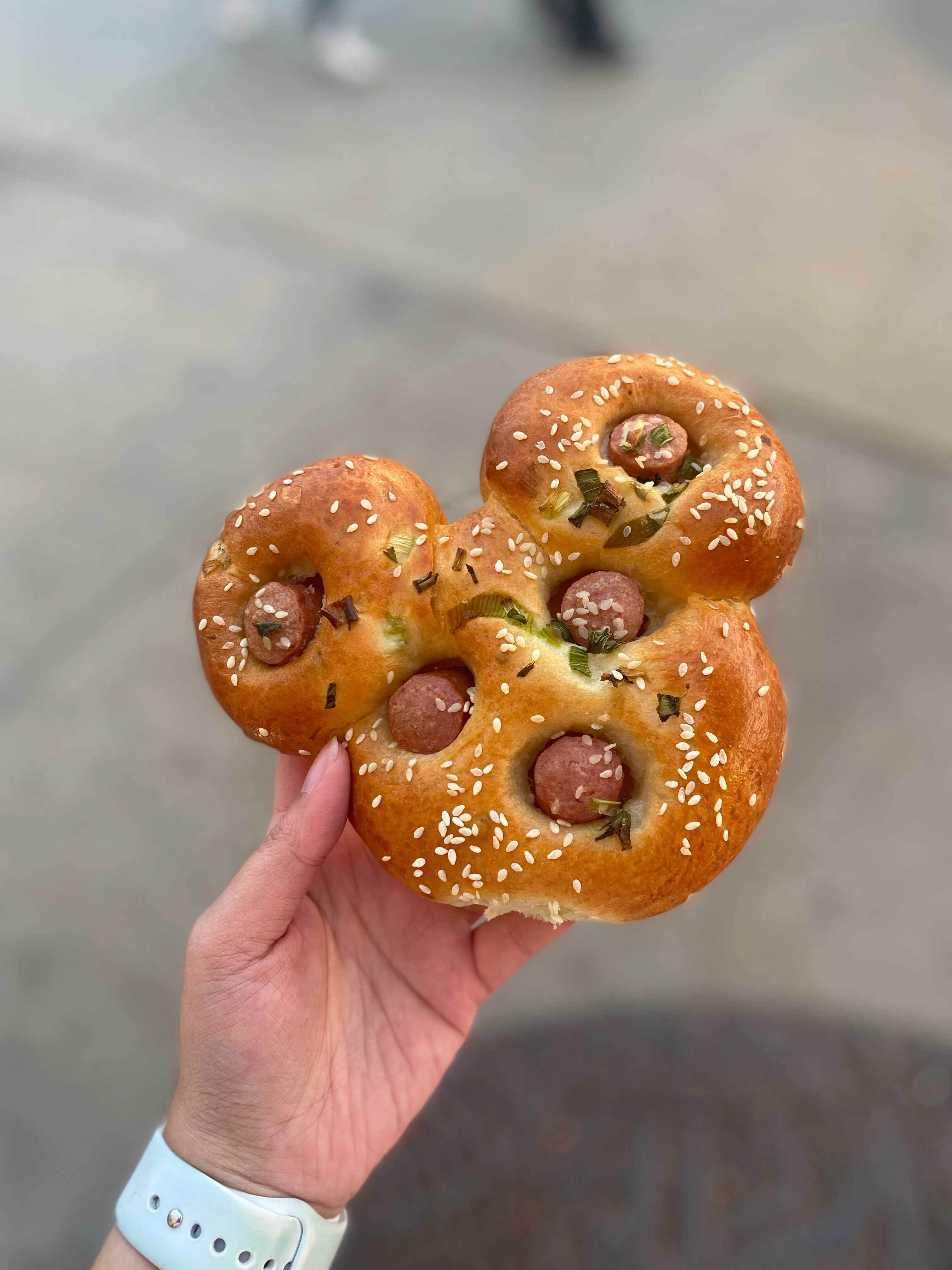 The Best Mickey Mouse-Shaped Food At Disney, Ranked For Your Vacay
