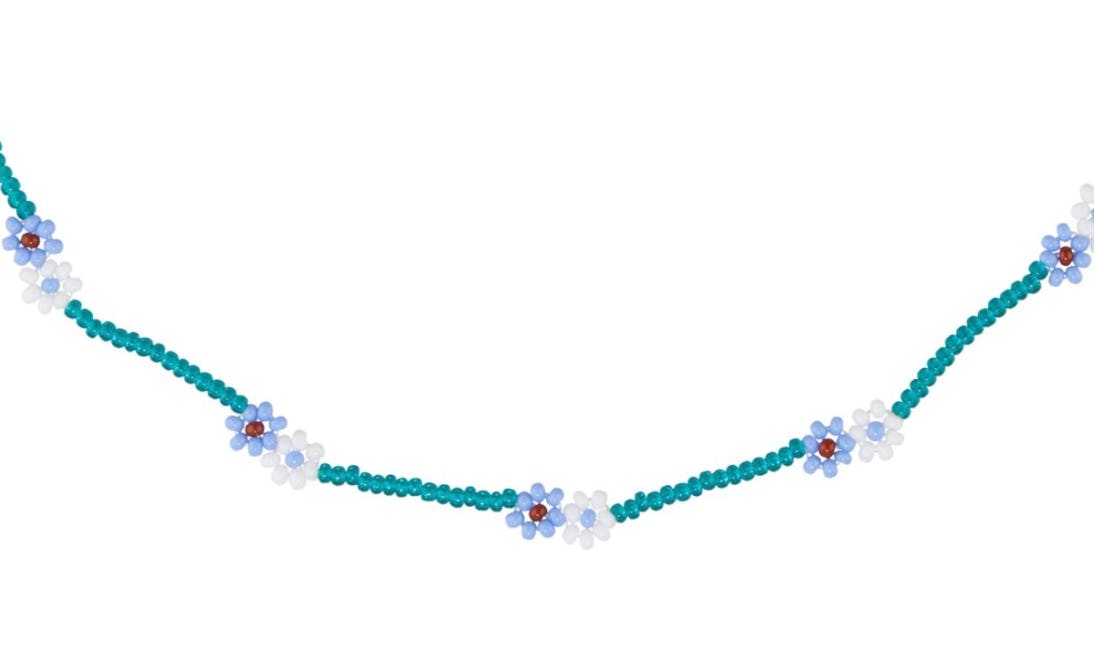 7 Cute Pool Outfits To Copy All Summer