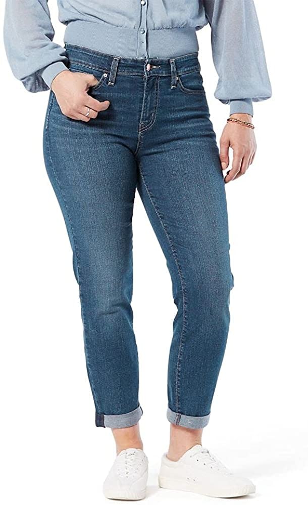 The 9 Best Mid-Rise Jeans