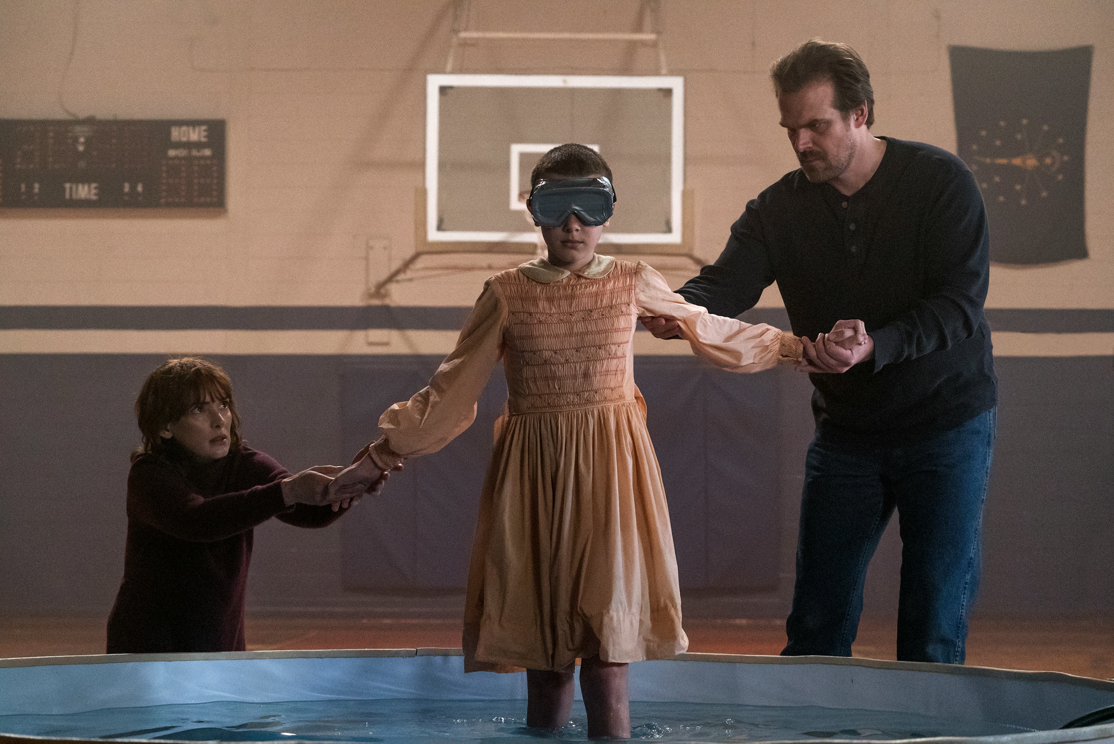 13 Parenting Lessons From 'Stranger Things'