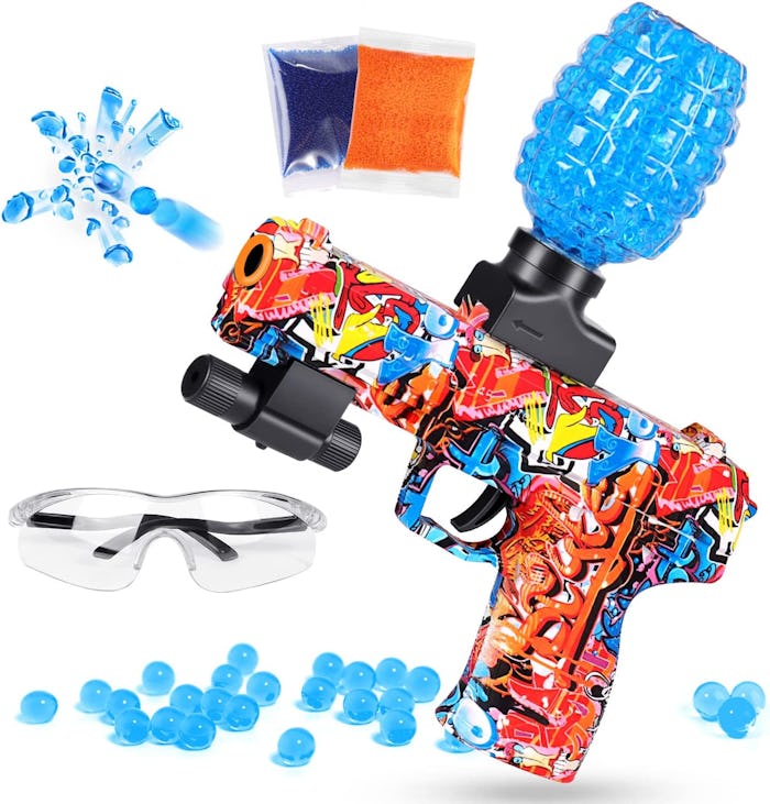 9 Great Squirt Guns and Super Soakers For Summer Fun