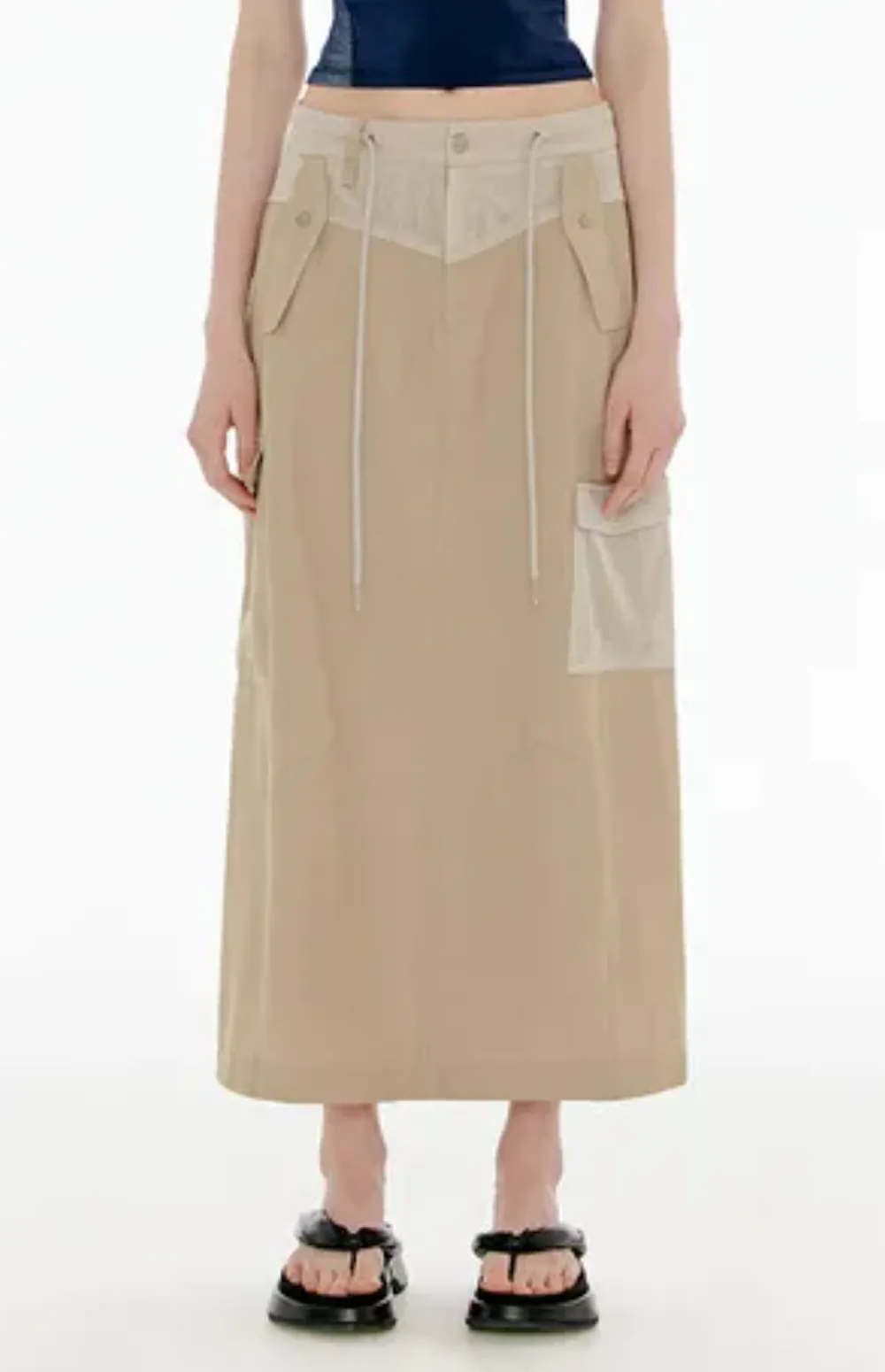 9 Fall 2022 Fashion Trend Predictions, From Cargo Skirts To Mary Janes