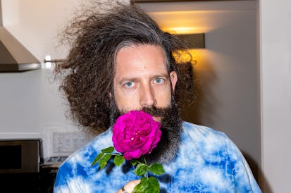 Elan Gale On 'FBoy Island,' 'The Bachelor' & The Secrets To Reality TV