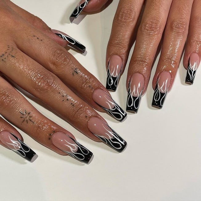 10 Leo-Inspired Nail Art Ideas For The Prideful Season