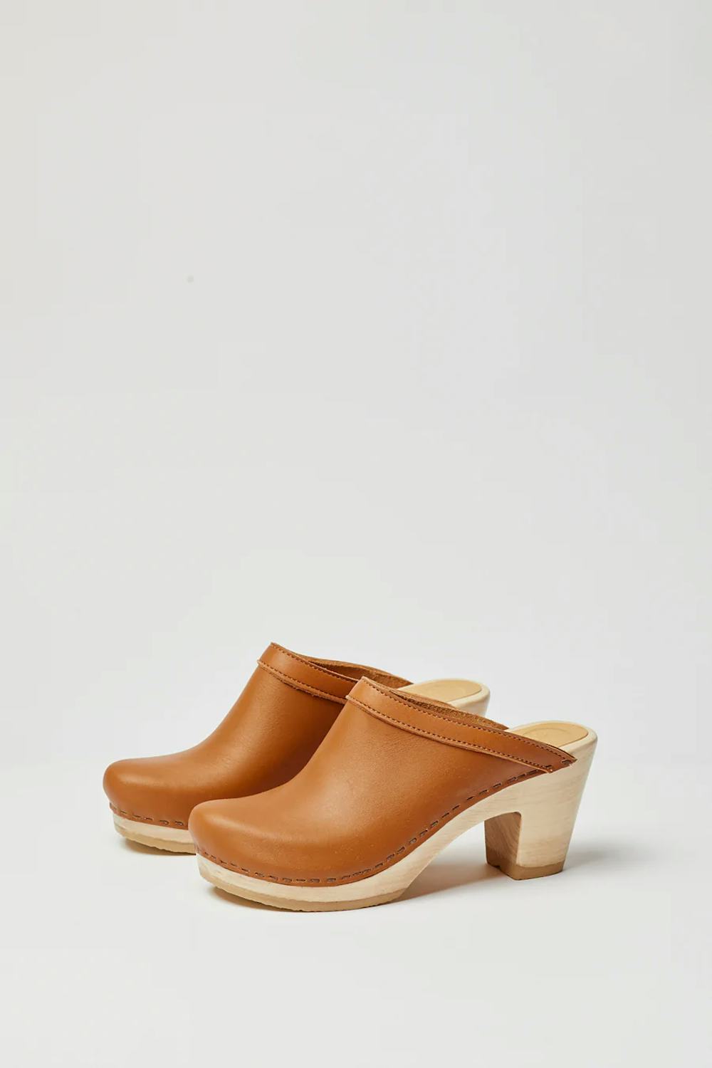 Wooden Clogs To Take You From Summer To Fall