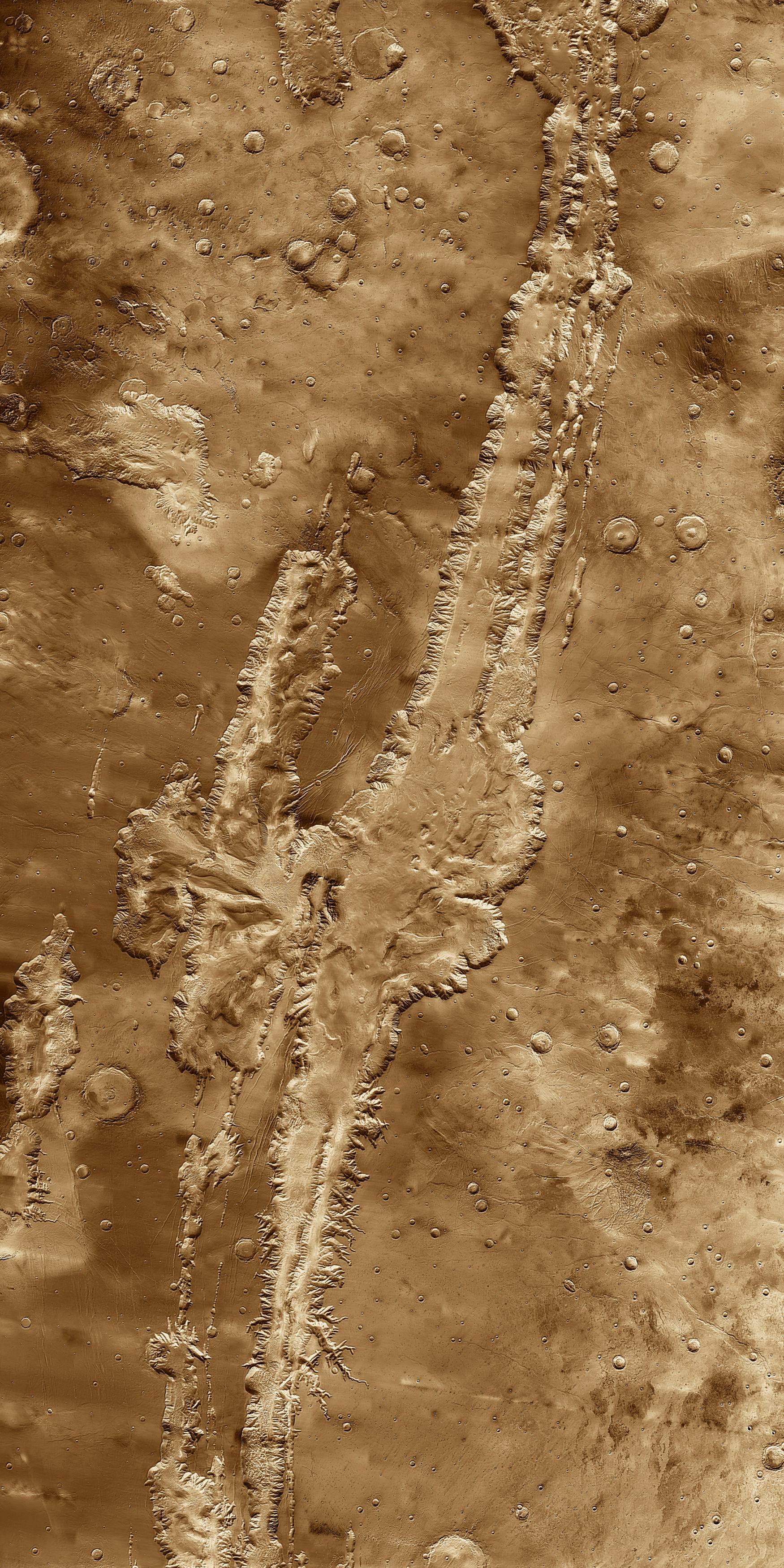 Mars Express: New images reveal the depths of the red planet's largest ...