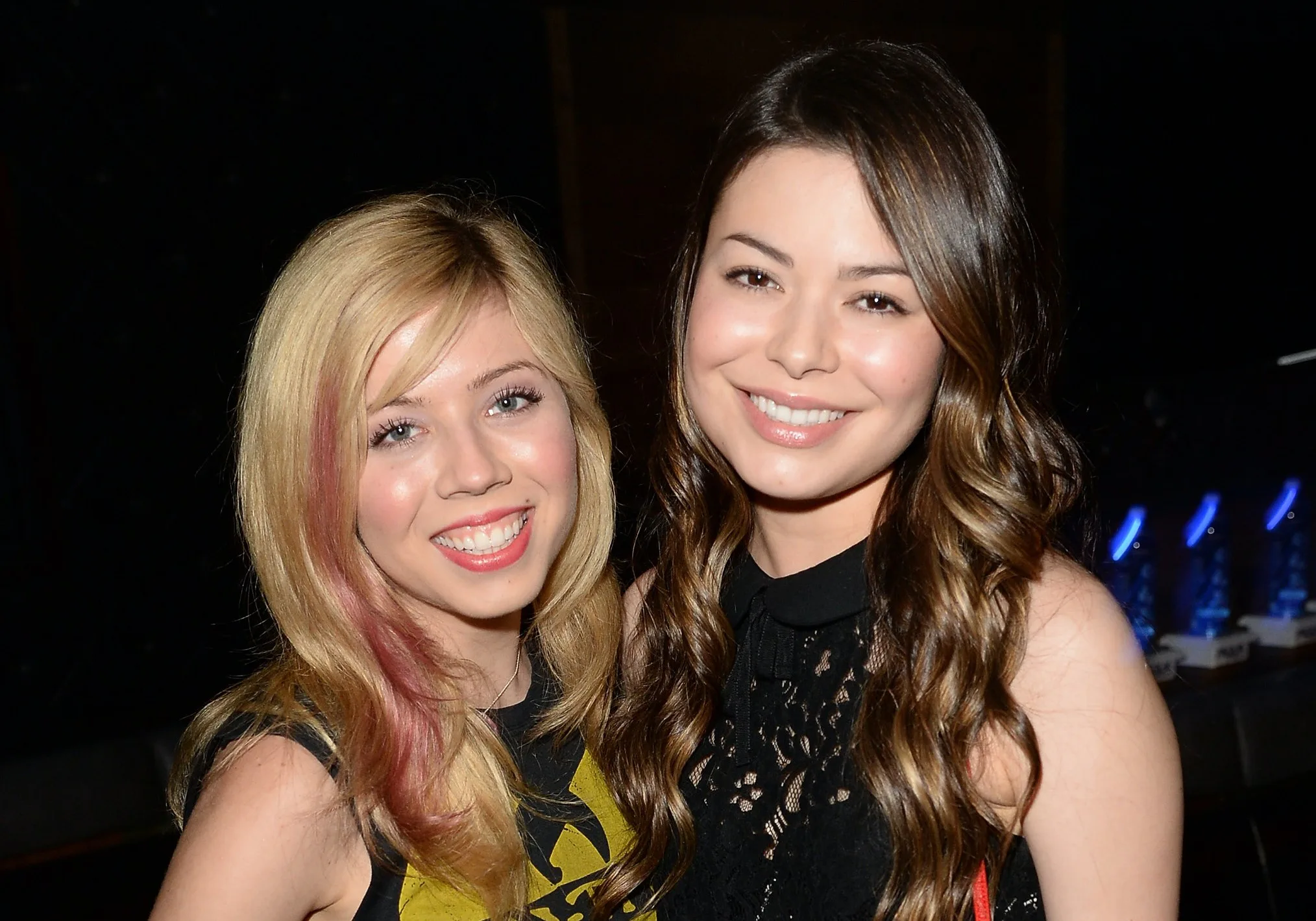 Jennette McCurdy & Miranda Cosgrove's 'iCarly' Goodbye Was Sad