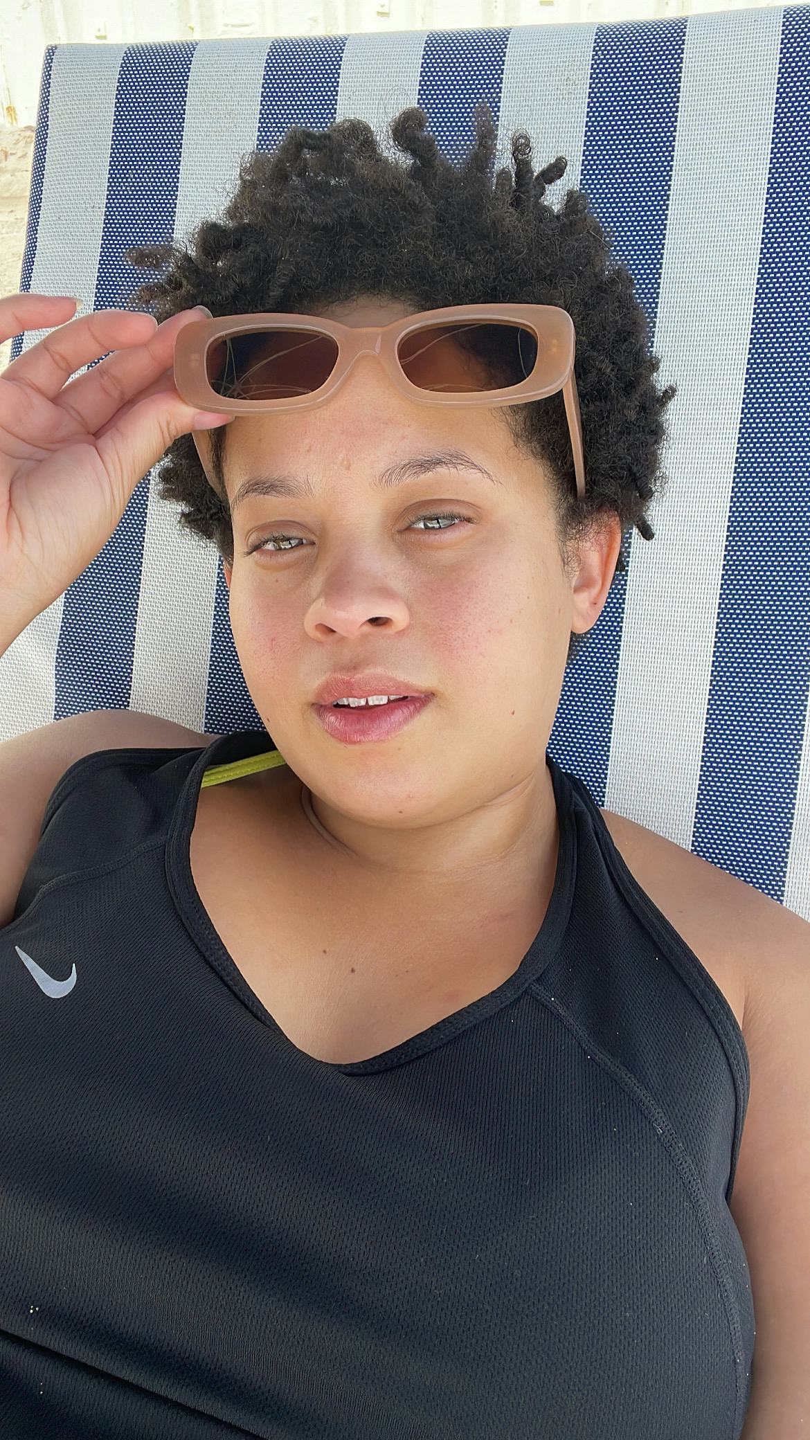 Geneo 3-in-1 Super Facial Review: An Ultra Luxe Treatment