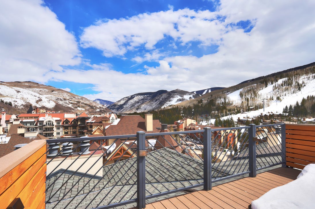 The Best Hotel Views In The World, If You Want To Up The Ante On Your ...