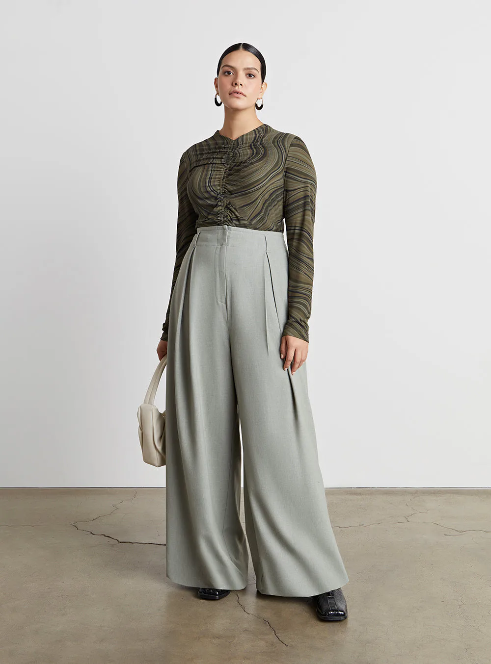 18 Fall Fashion Items To Wear For Virgo Season