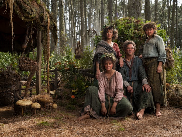 Harfoots vs. Hobbits: How 'Rings of Power’ reinvents Tolkien's best ...