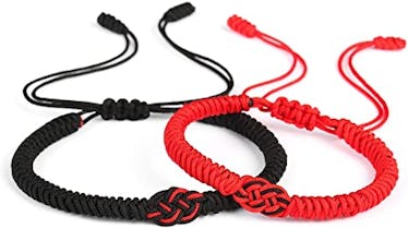 15 Long-Distance Relationship Bracelets Your Partner Will Love