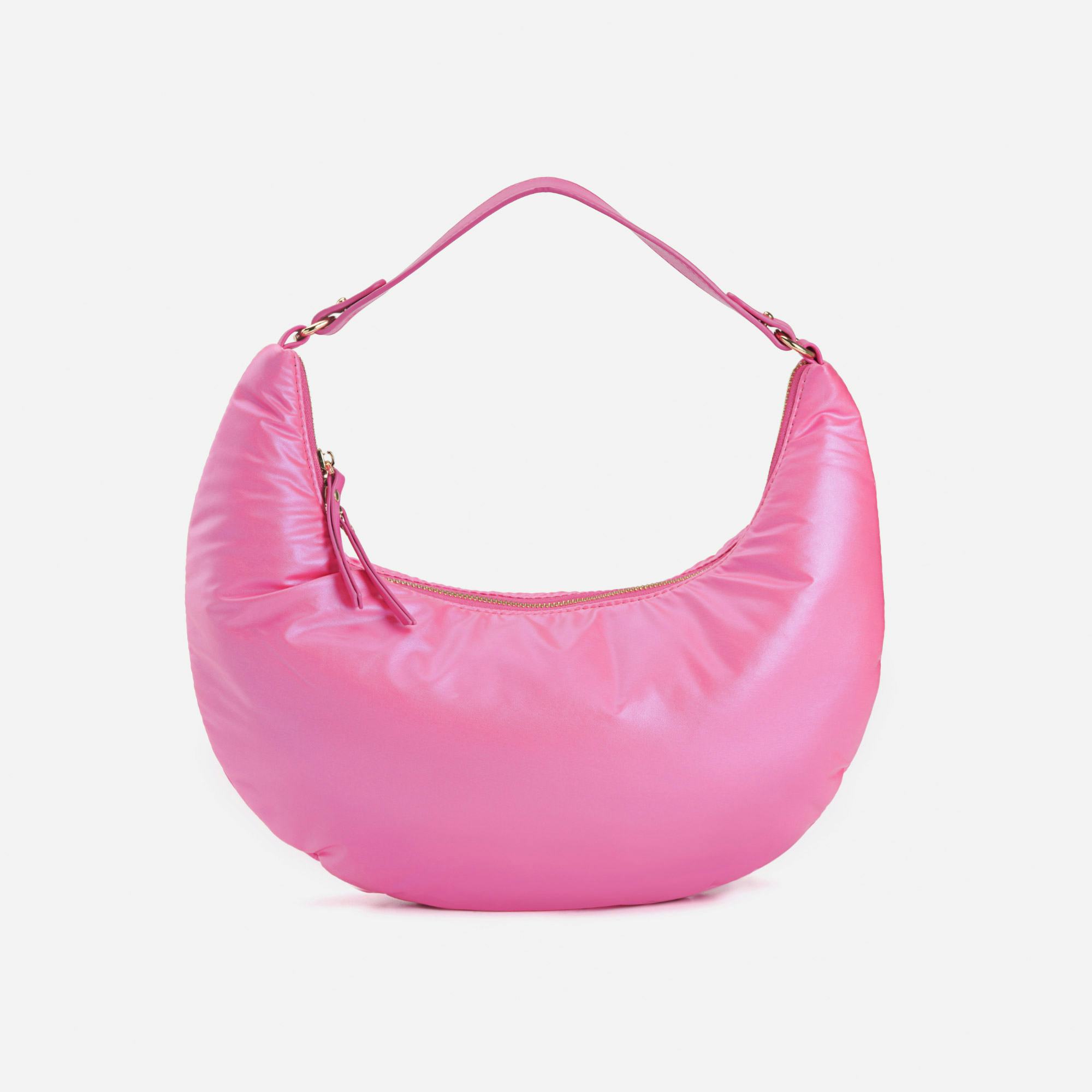 19 Crescent-Shaped Bags To Shop For Your Upcoming Fall Outfits