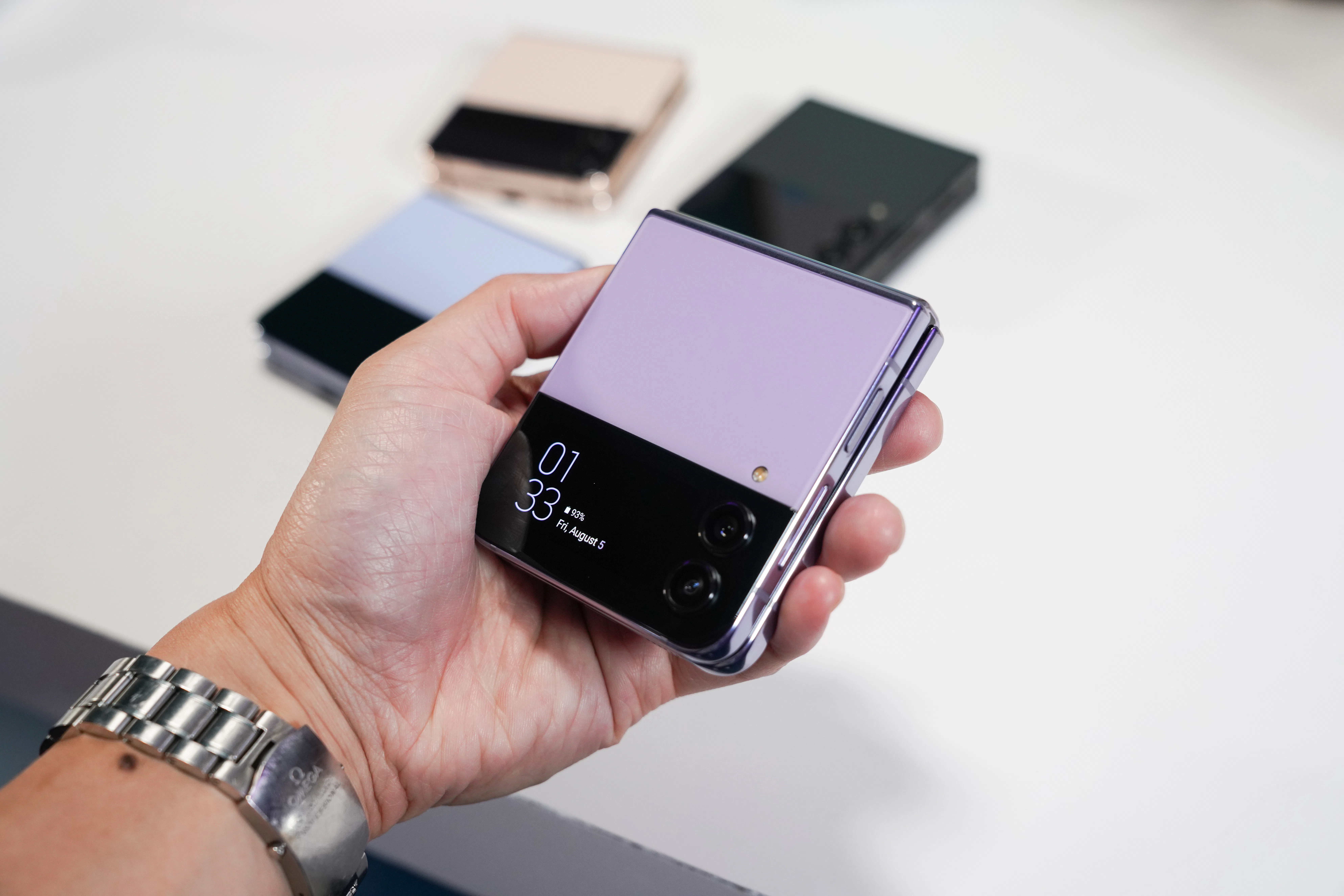 Samsung Galaxy Z Flip 4 — in pictures