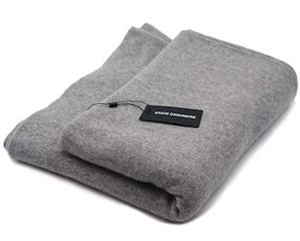 The 10 Best Cashmere Blankets