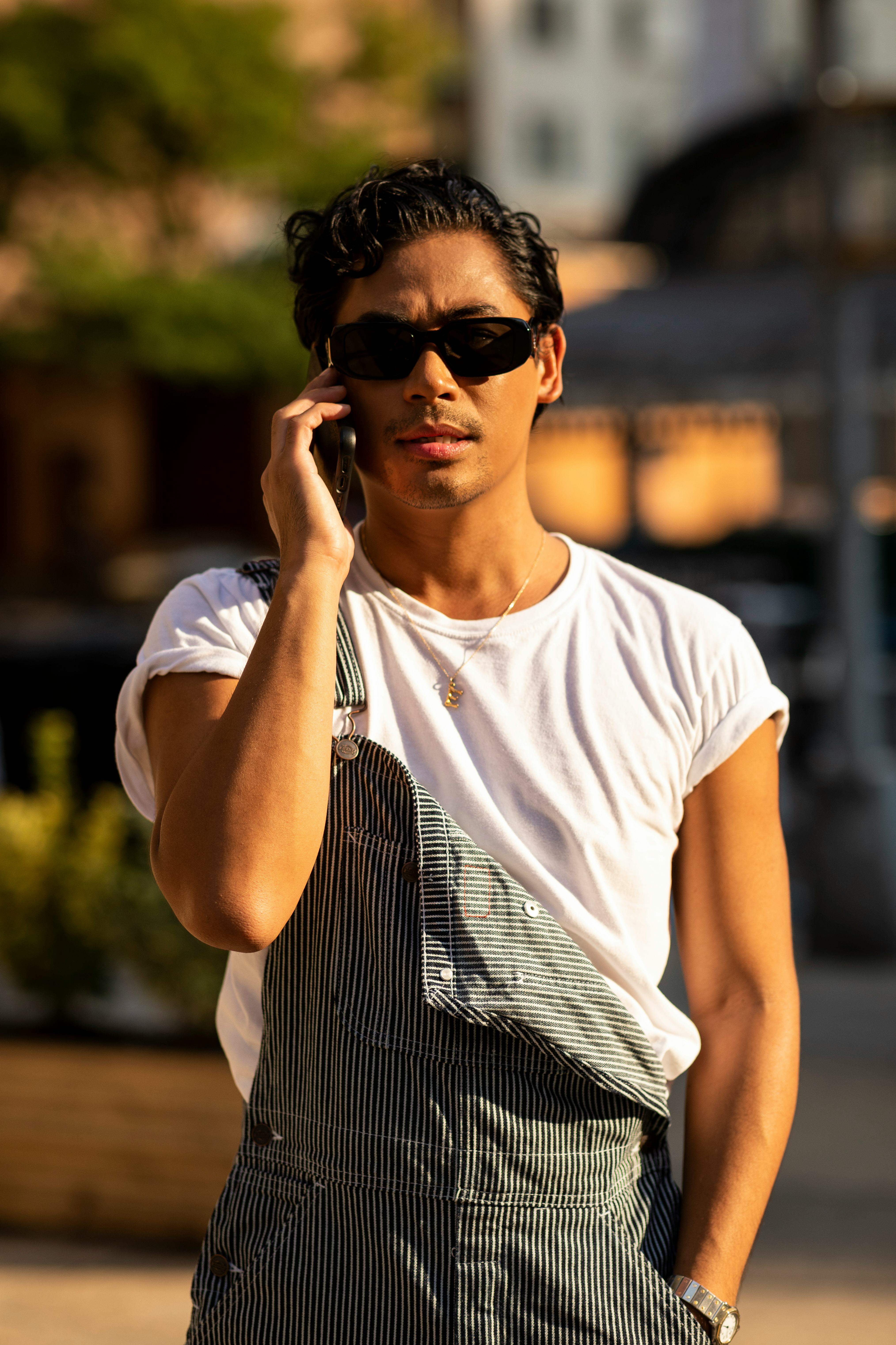 6 "Ugly" Fashion Trends & How To Wear Them, According To Bustle Editors