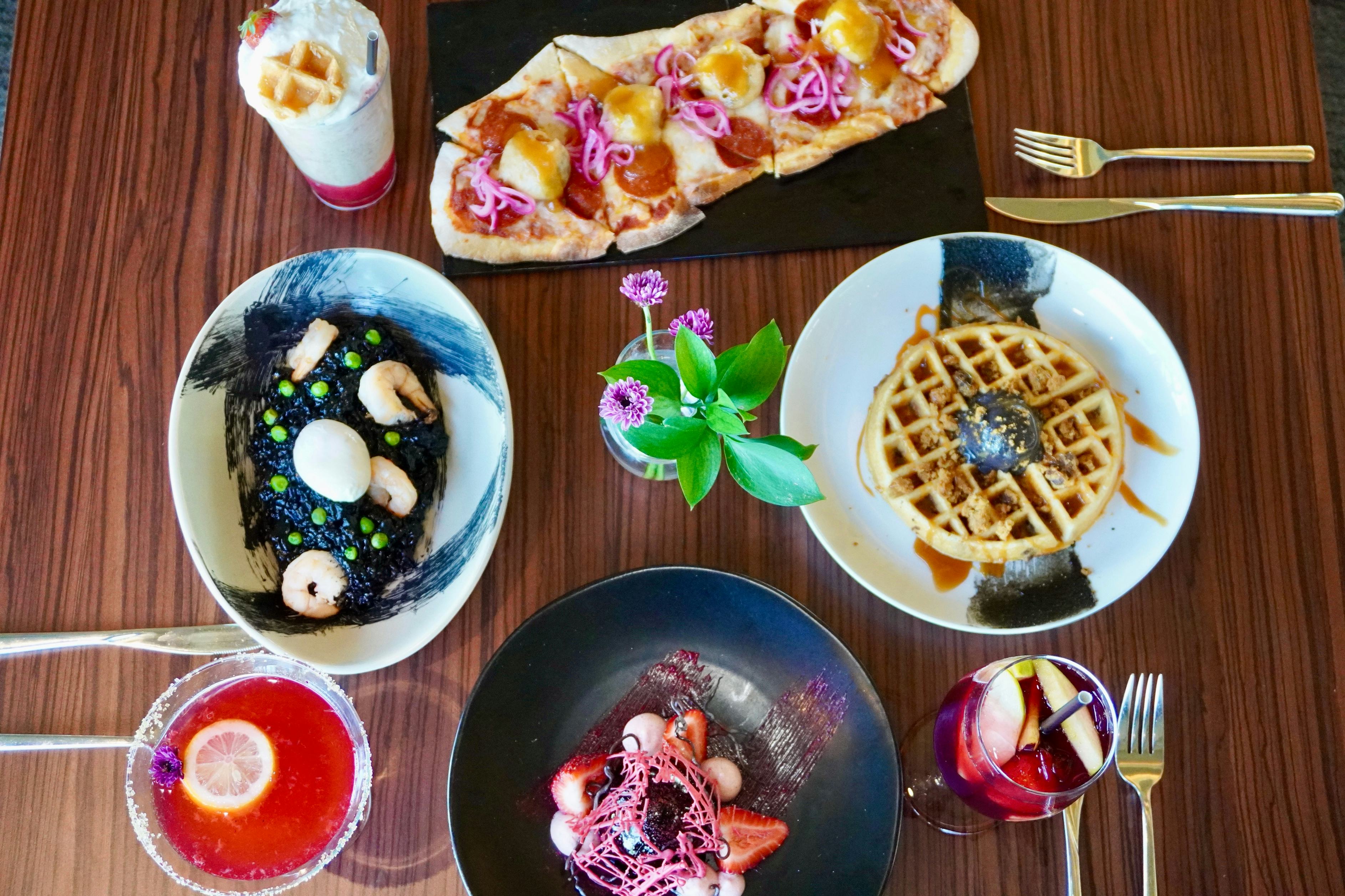 This 'Stranger Things' Brunch Has A Menu Fans Will Love A Waffle Lot