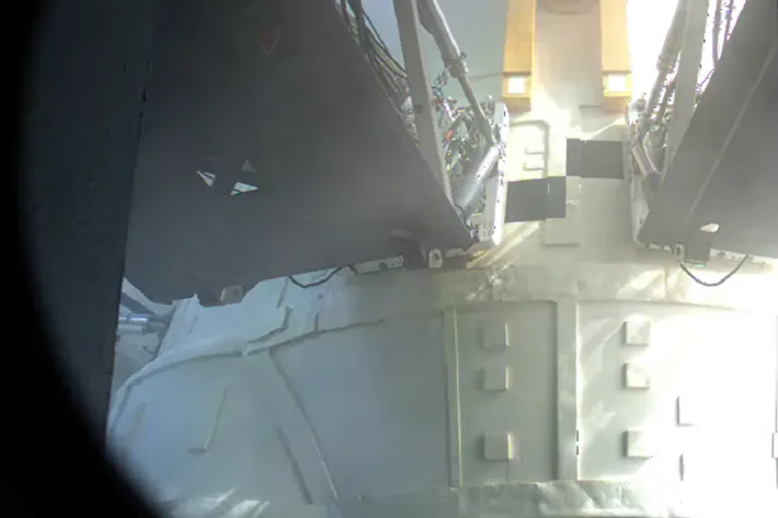 NASA's mega Moon rocket passes critical hydrogen fuel test — but there ...