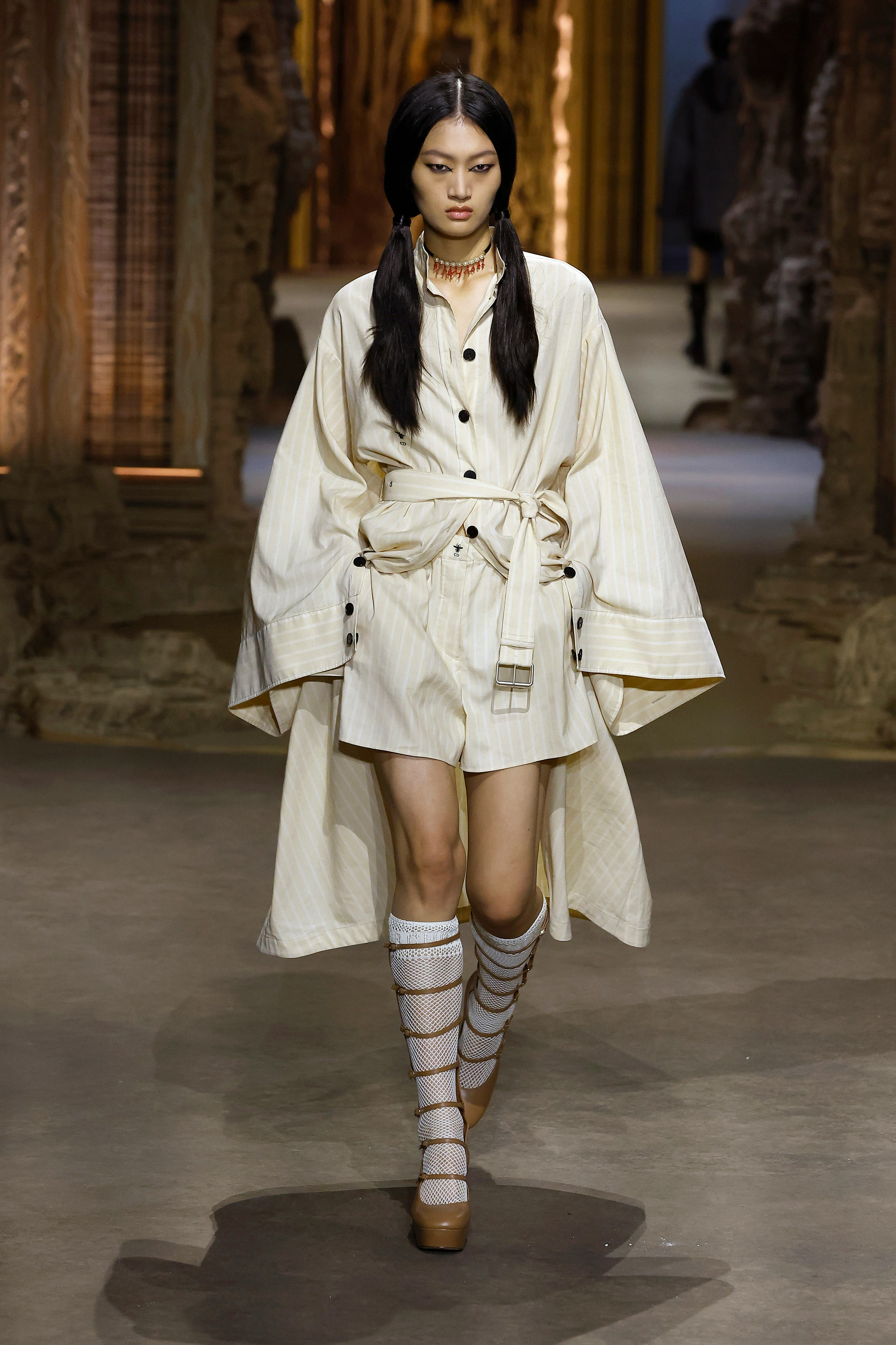 Dior’s Spring/Summer 2023 Collection Brings 16th Century Style Into The ...
