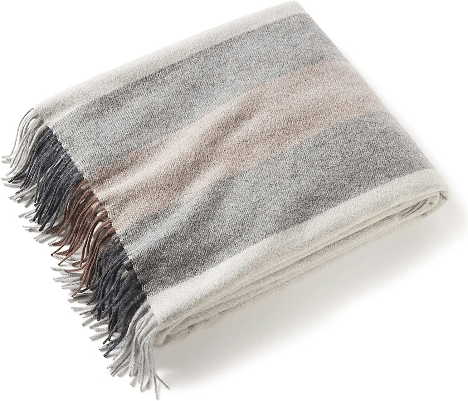 The 10 Best Cashmere Blankets