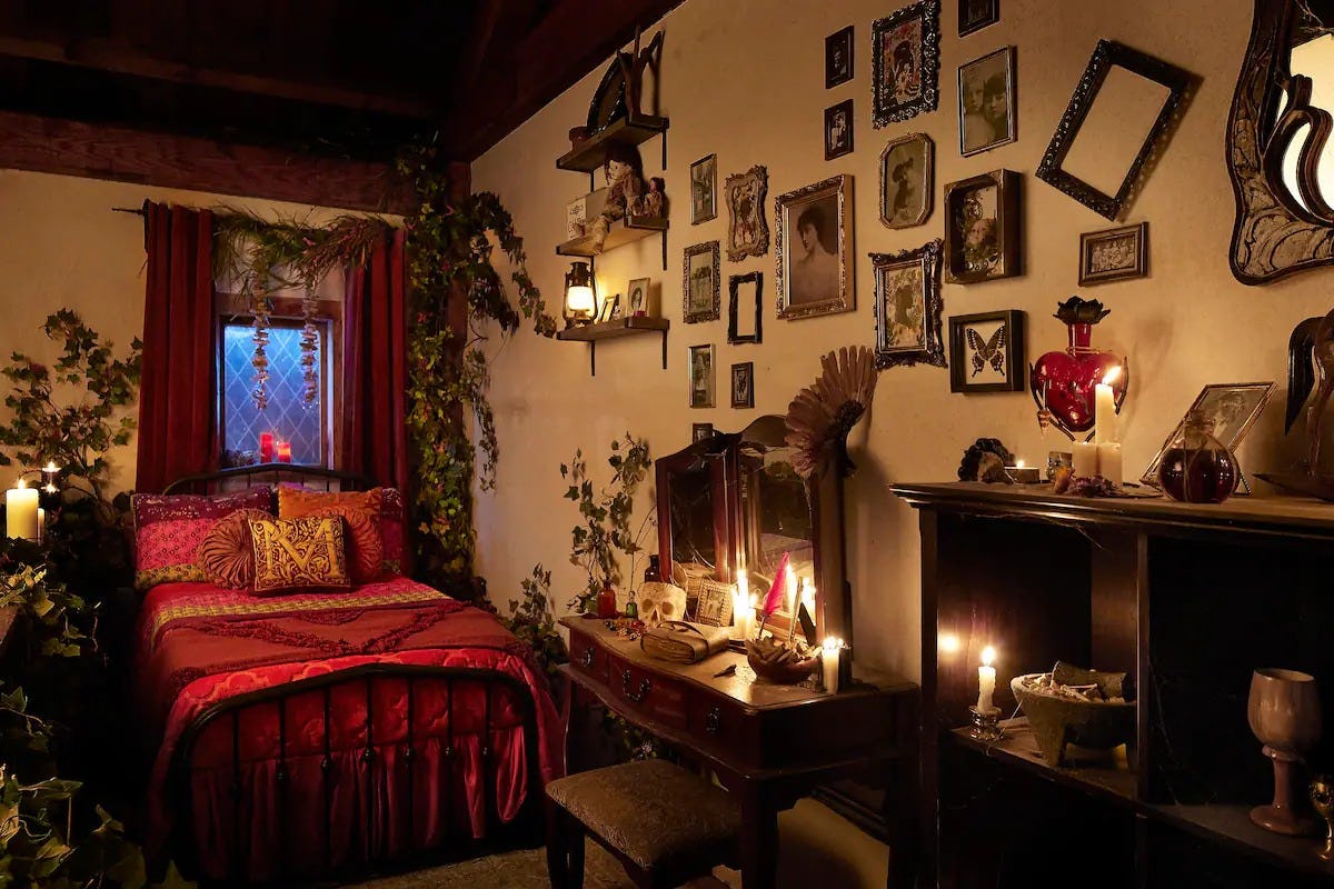 The 'Hocus Pocus' Cottage On Airbnb Is What Nostalgic Dreams Are Made Of