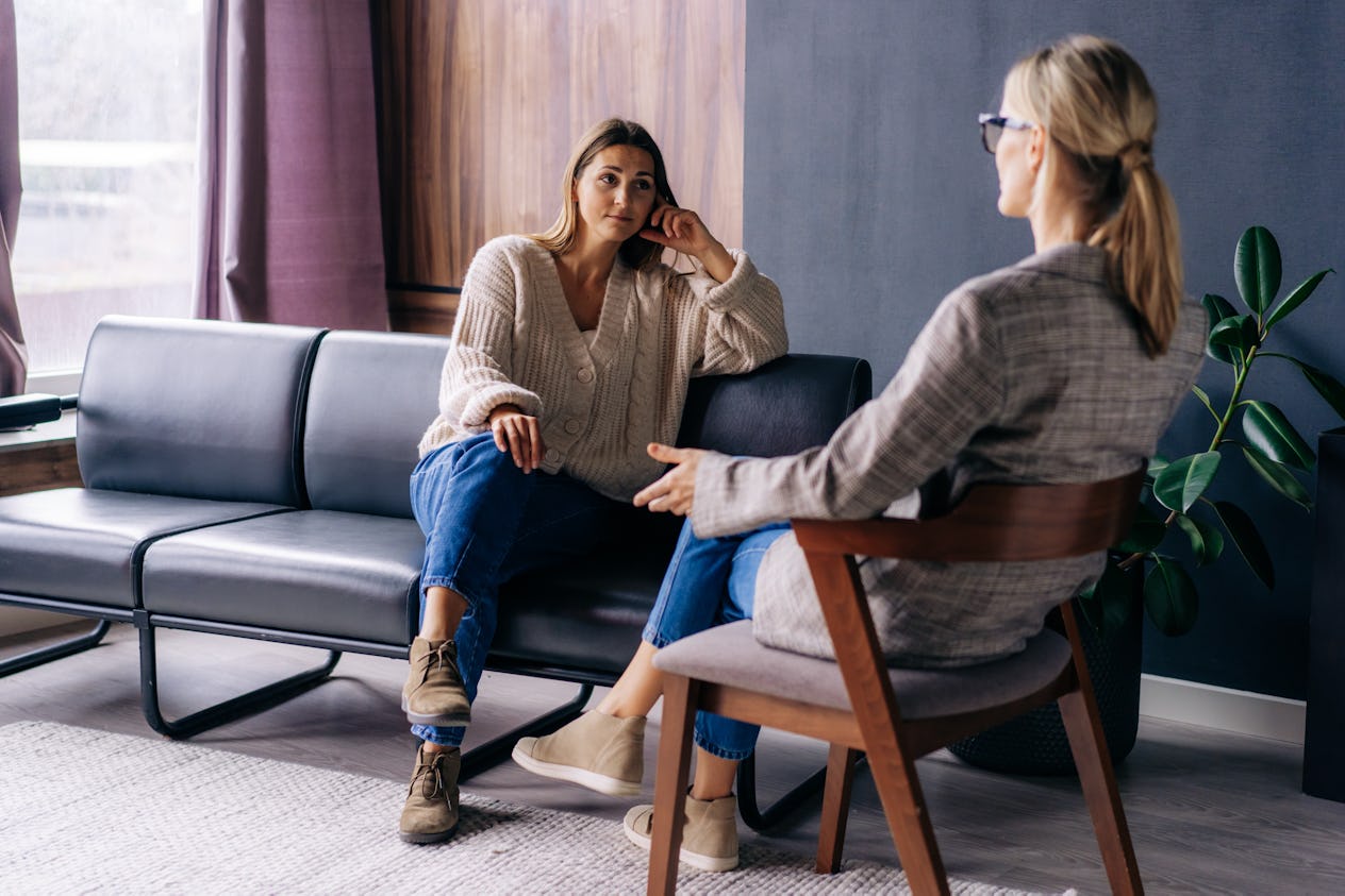 How To Politely Reject Someone Who Keeps Asking You Out how-to-politely-reject-someone-who-keeps-asking-you-out