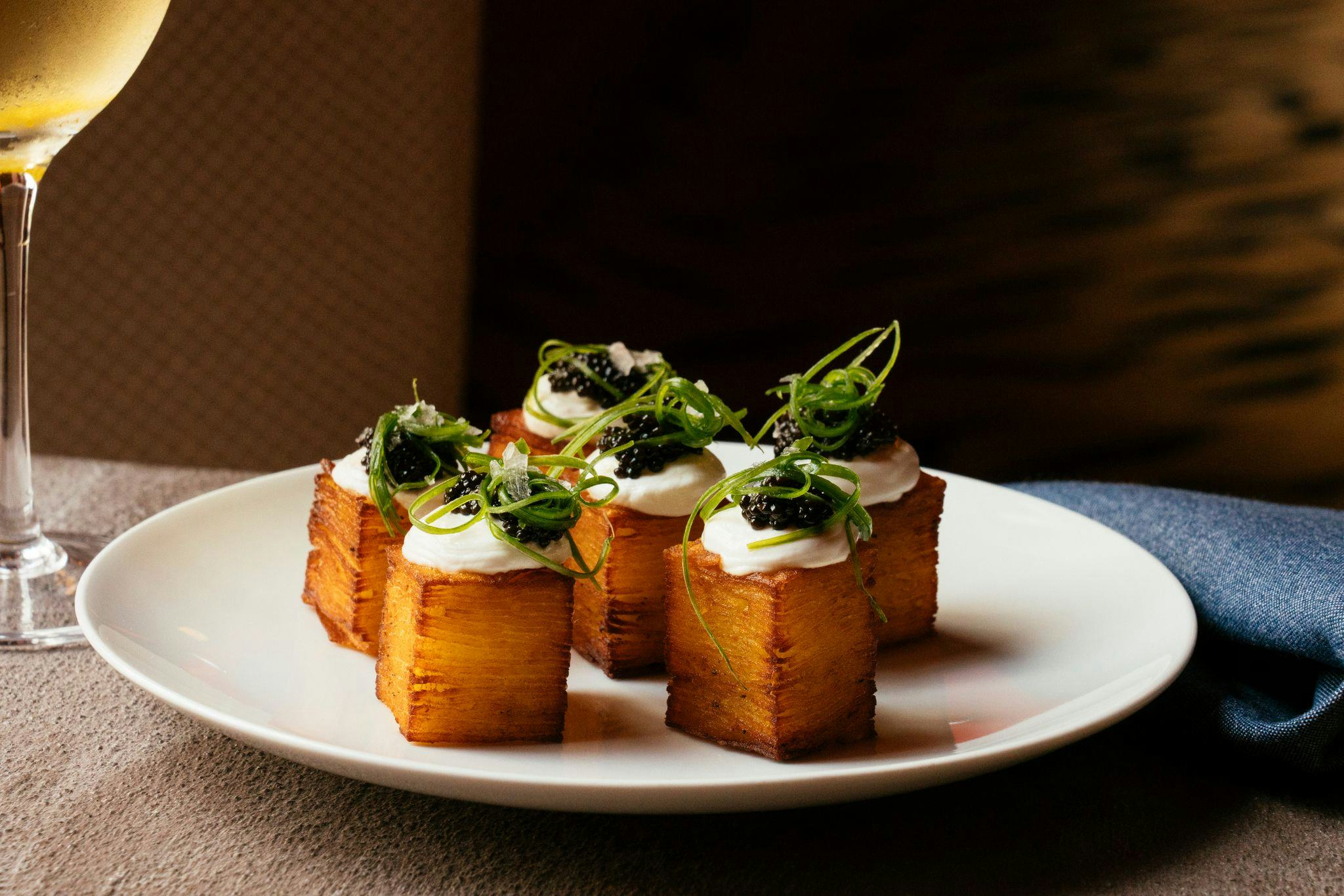 The Best Caviar Restaurants In The US For An Ultra-Stylish Dining ...