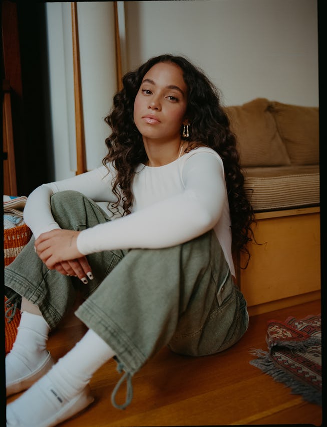 Nuuly & R&B Artist María Isabel Want You Thrift Her Closet For Charity