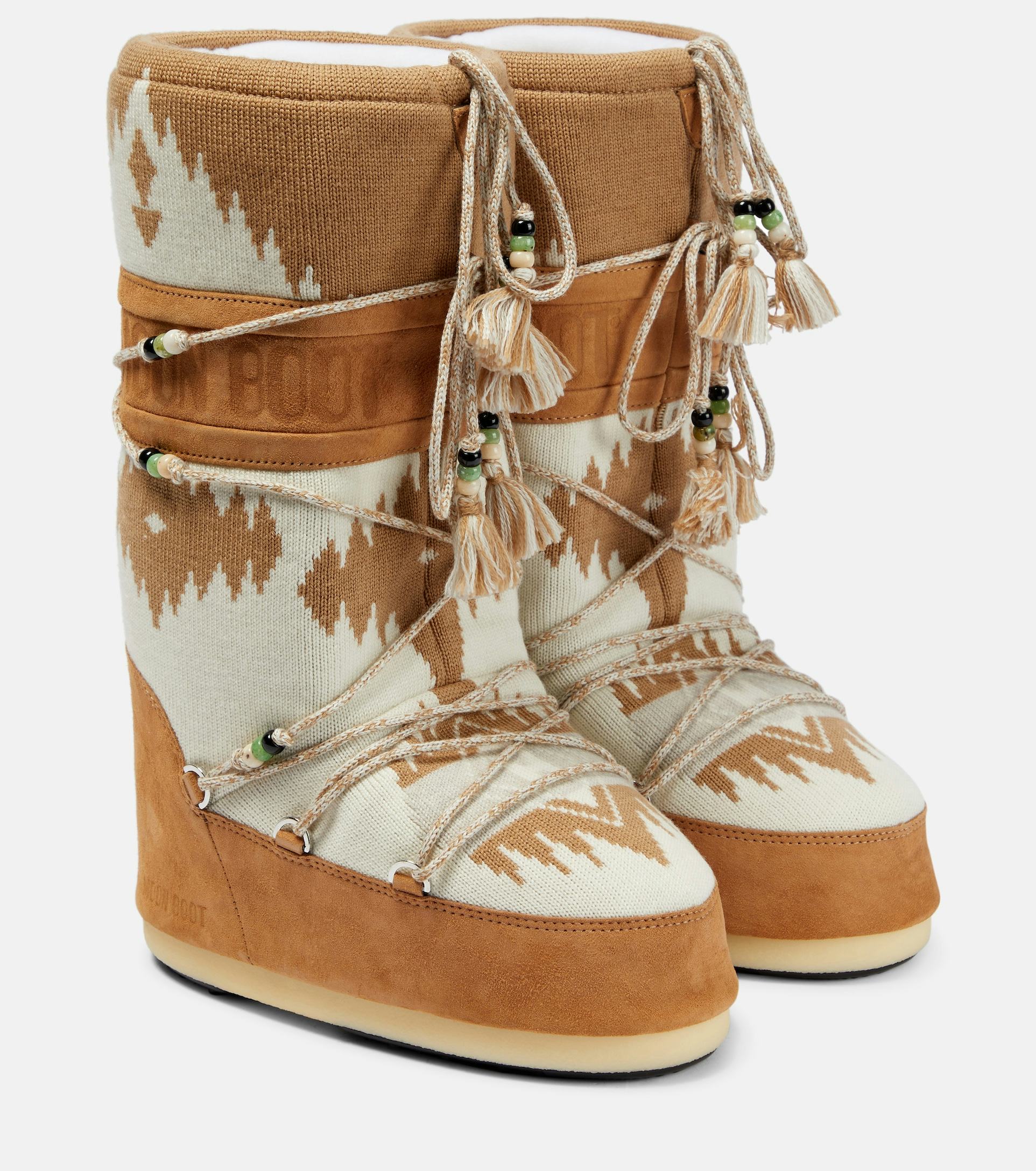 Gigi Hadid’s Moon Boots Confirmed Her Love For "Ugly" Shoes