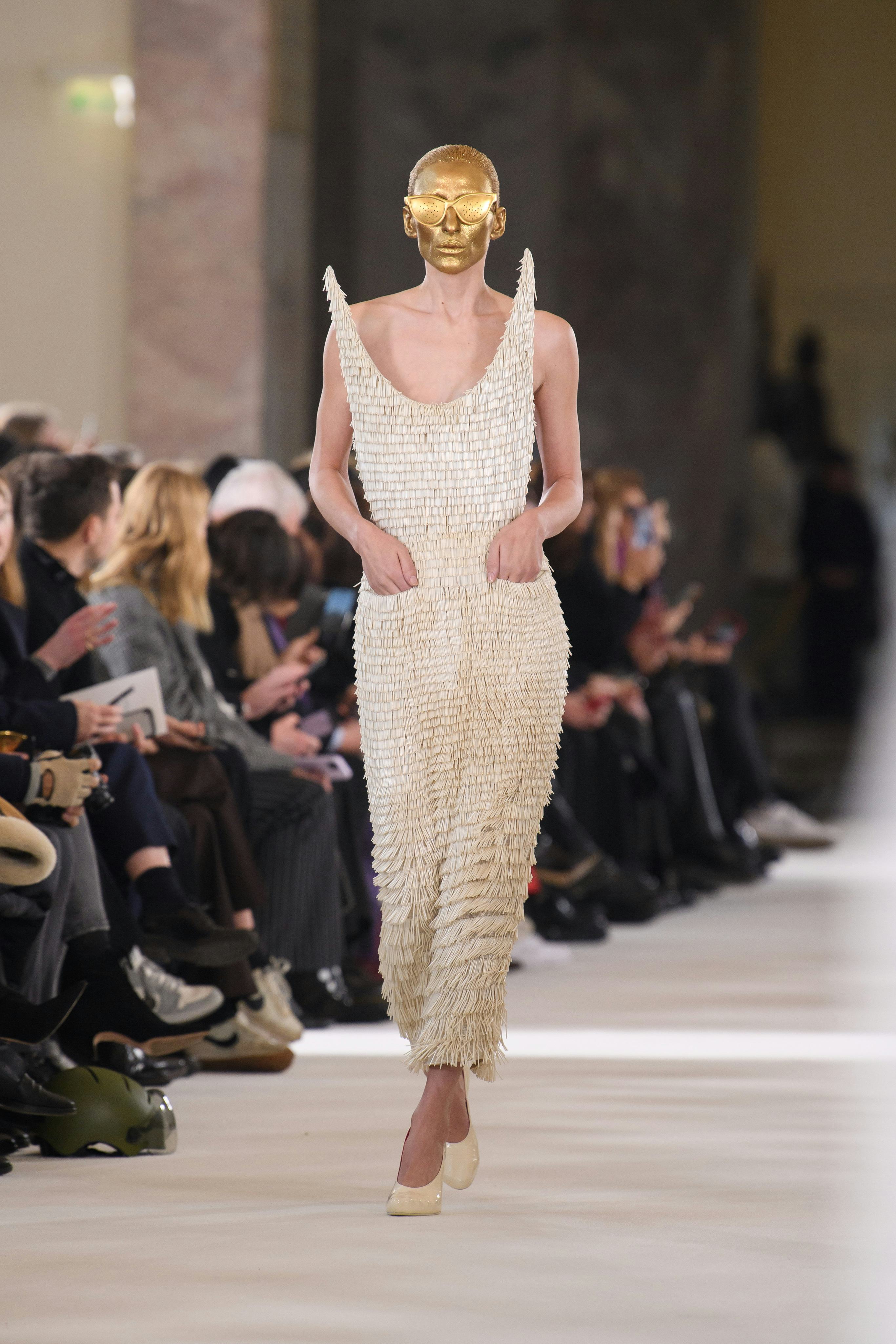 Schiaparelli Couture Spring 2023 Review: A Walk on the Wild Side