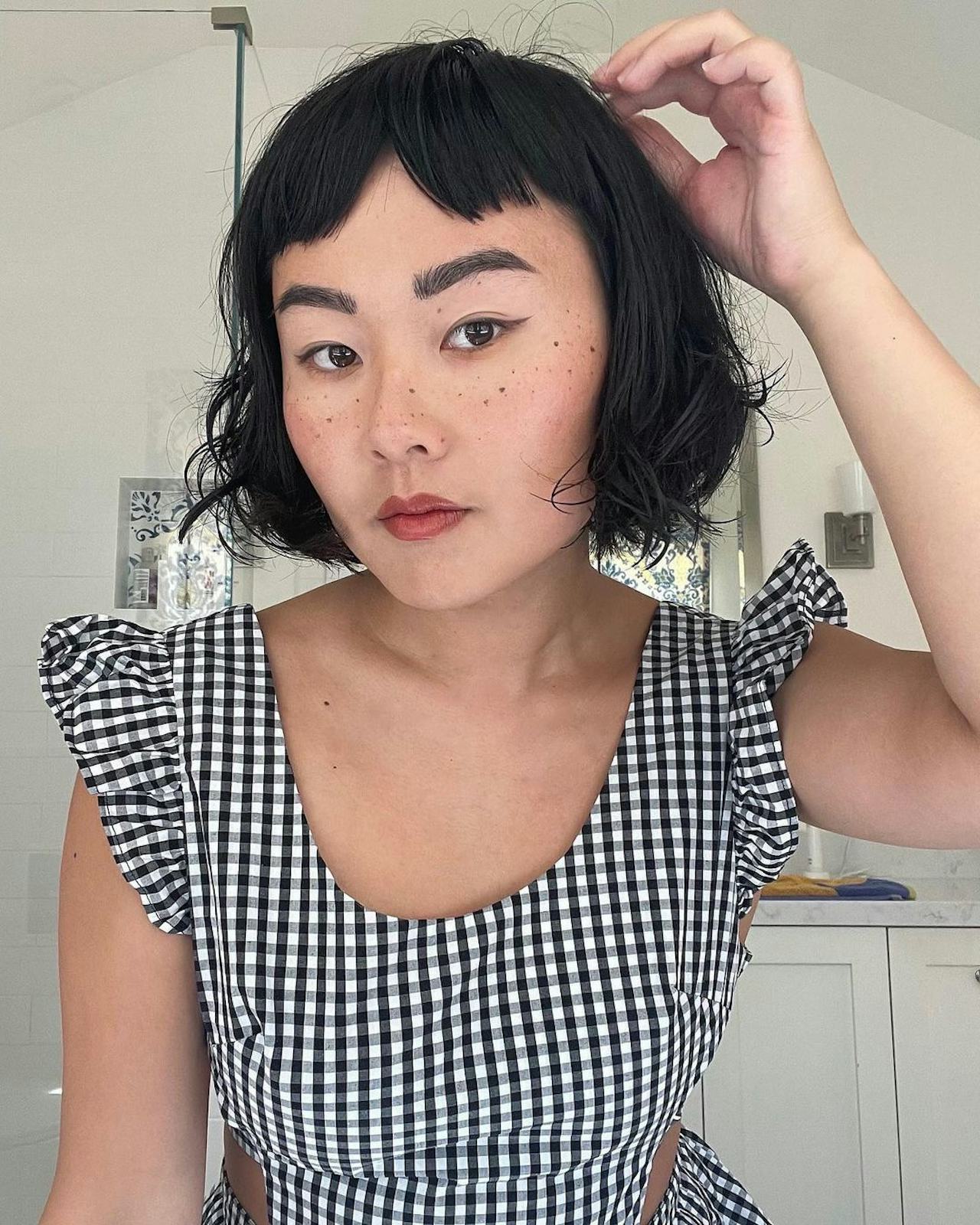 u shaped micro bangs