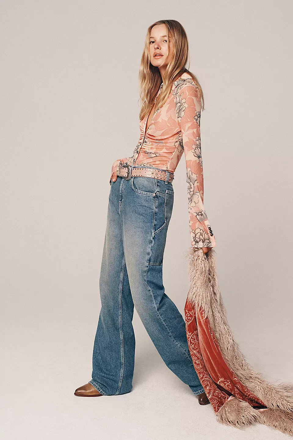 The Grunge Trend Of Spring 2023 Is Full Of Styling Potential