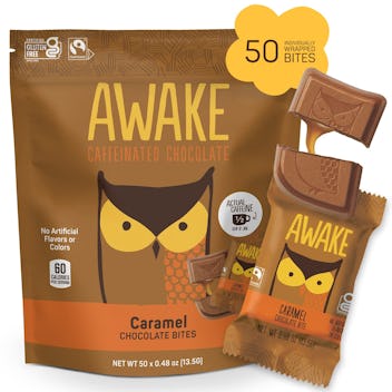 29 Dreamy Travel Gifts For Moms With Wanderlust