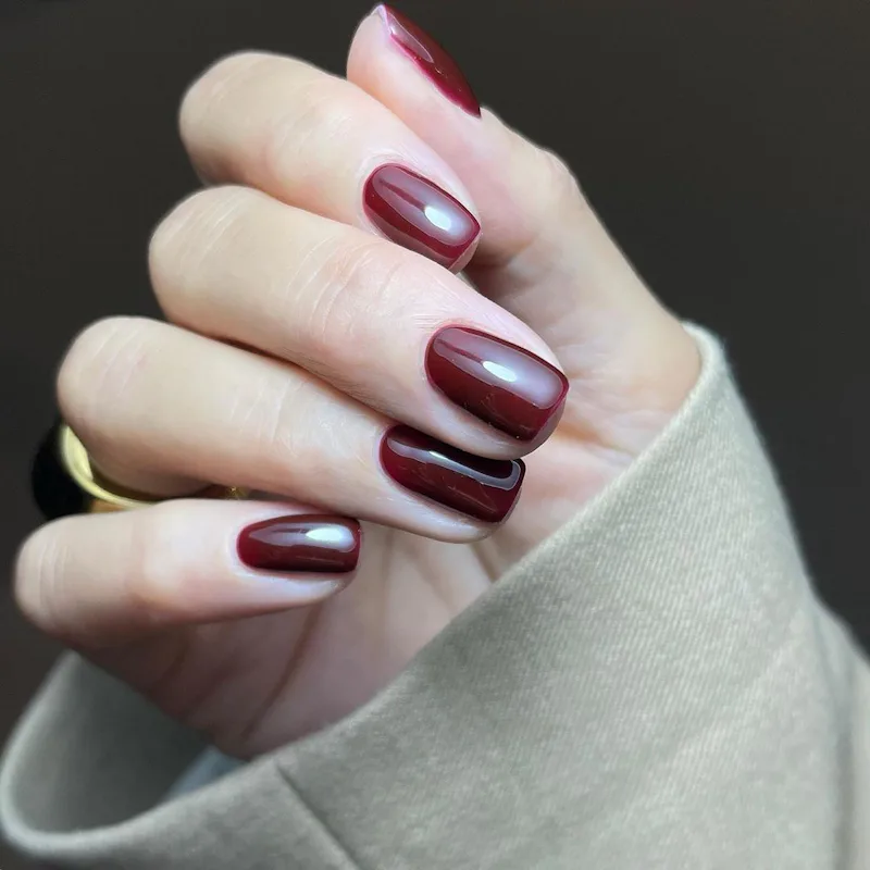 13 Trendy Fall 2023 Nail Polish Colors, From Cherry Mocha To Chrome