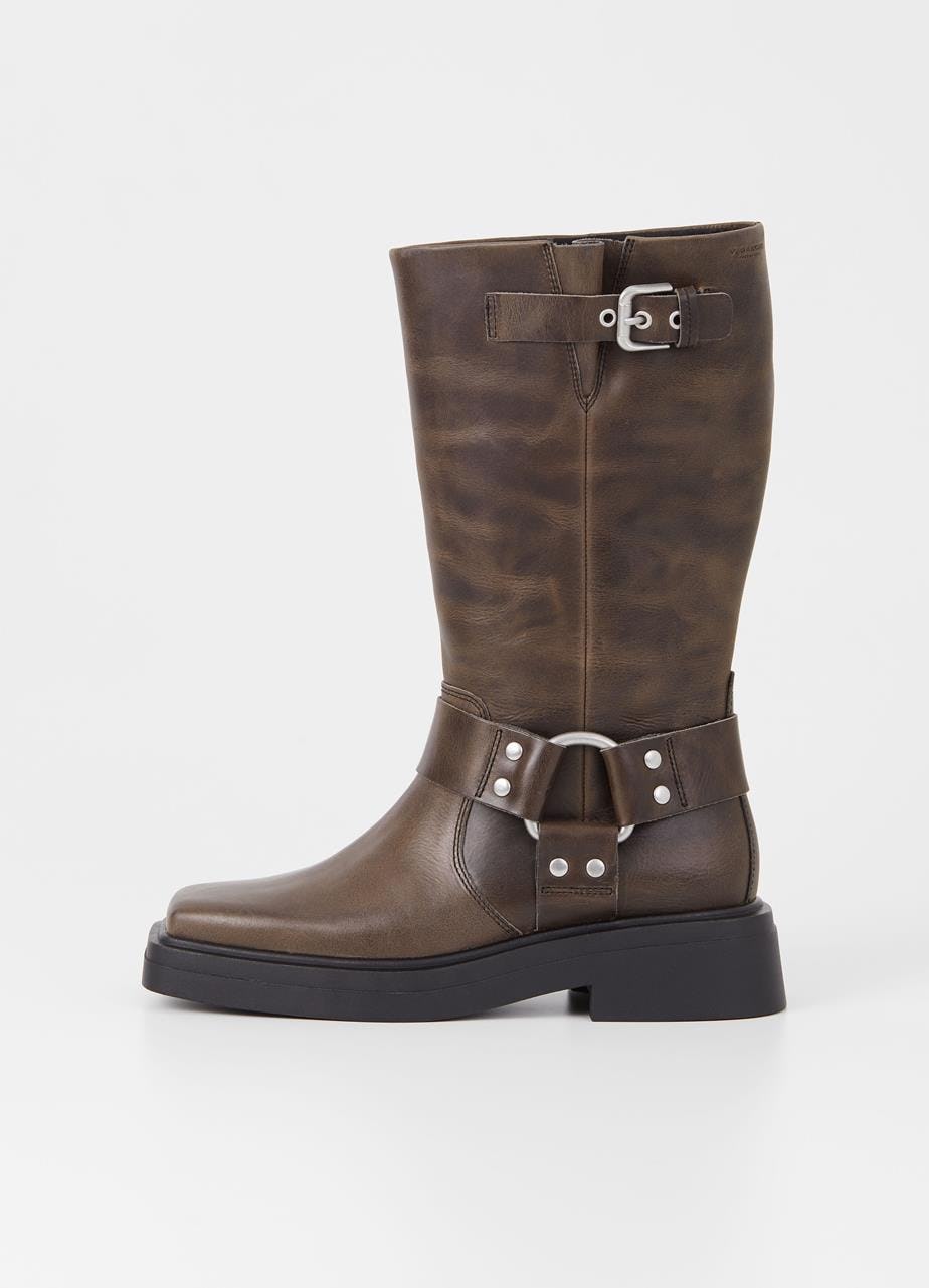 The Fall 2023 Boot Trends Are Both Edgy & Timeless