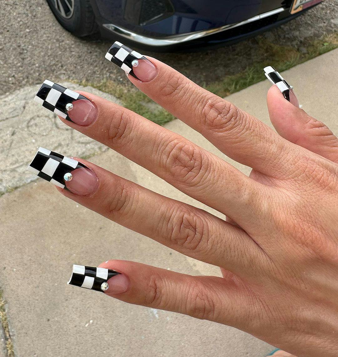 24 Checkered Nail Designs That Go Beyond A Basic Black & White Print