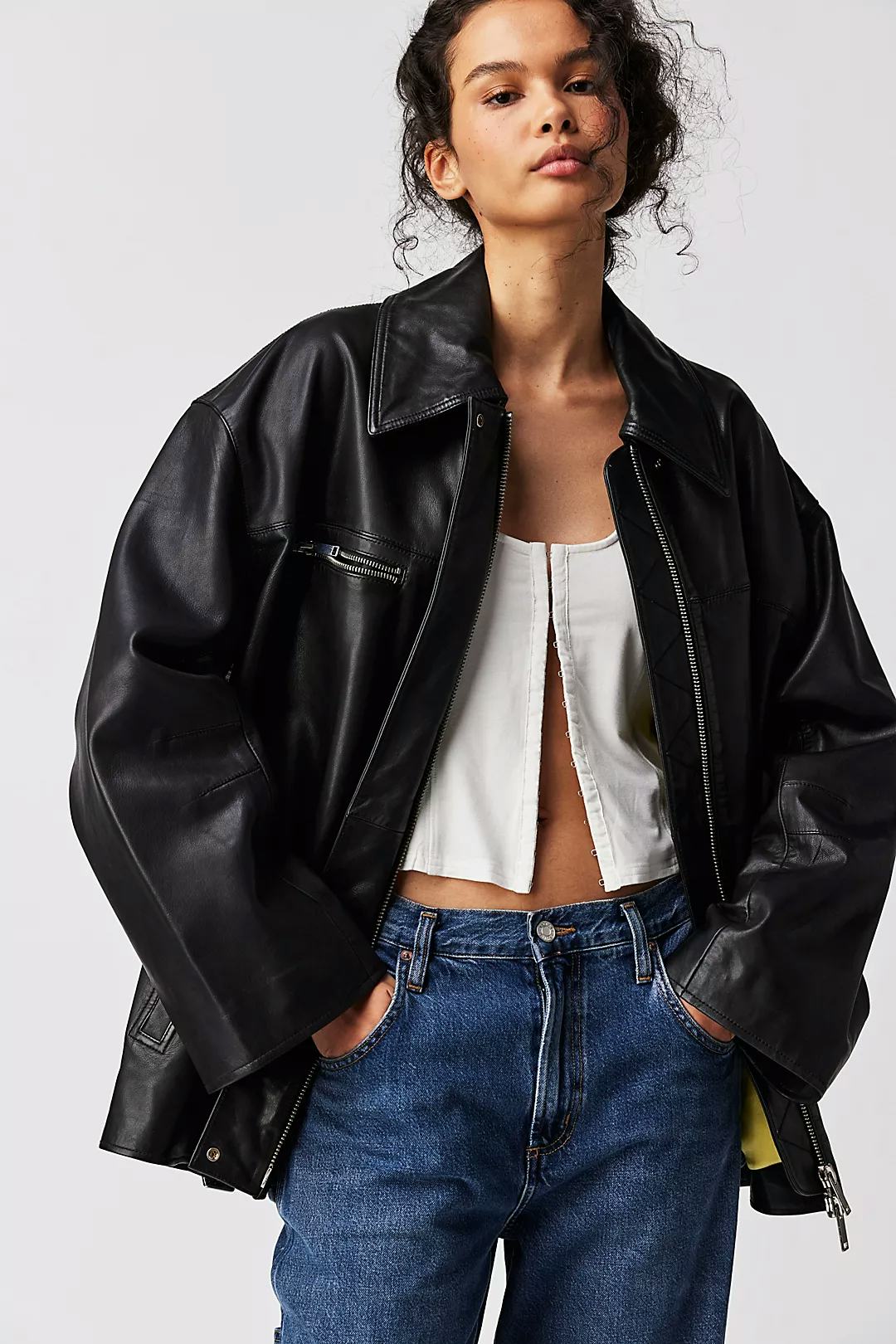 These Celebrity Ballet Flat Outfit Ideas Are So Of The Moment