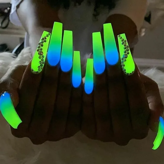 Extraordinary Acrylic Glow In The Dark Nails Photos