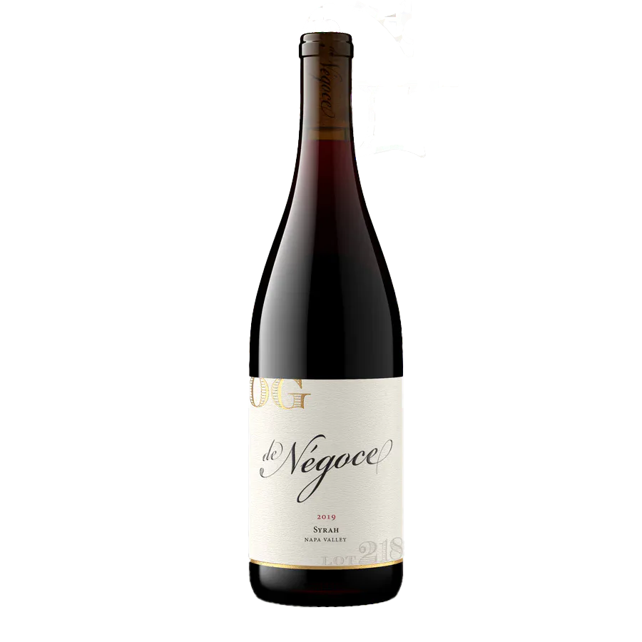 The Best Red Wines For Fall To Usher In The Cozy Vibes