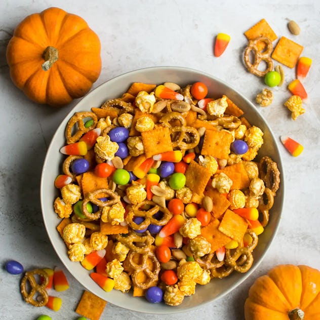 10 Easy Halloween Classroom Snacks