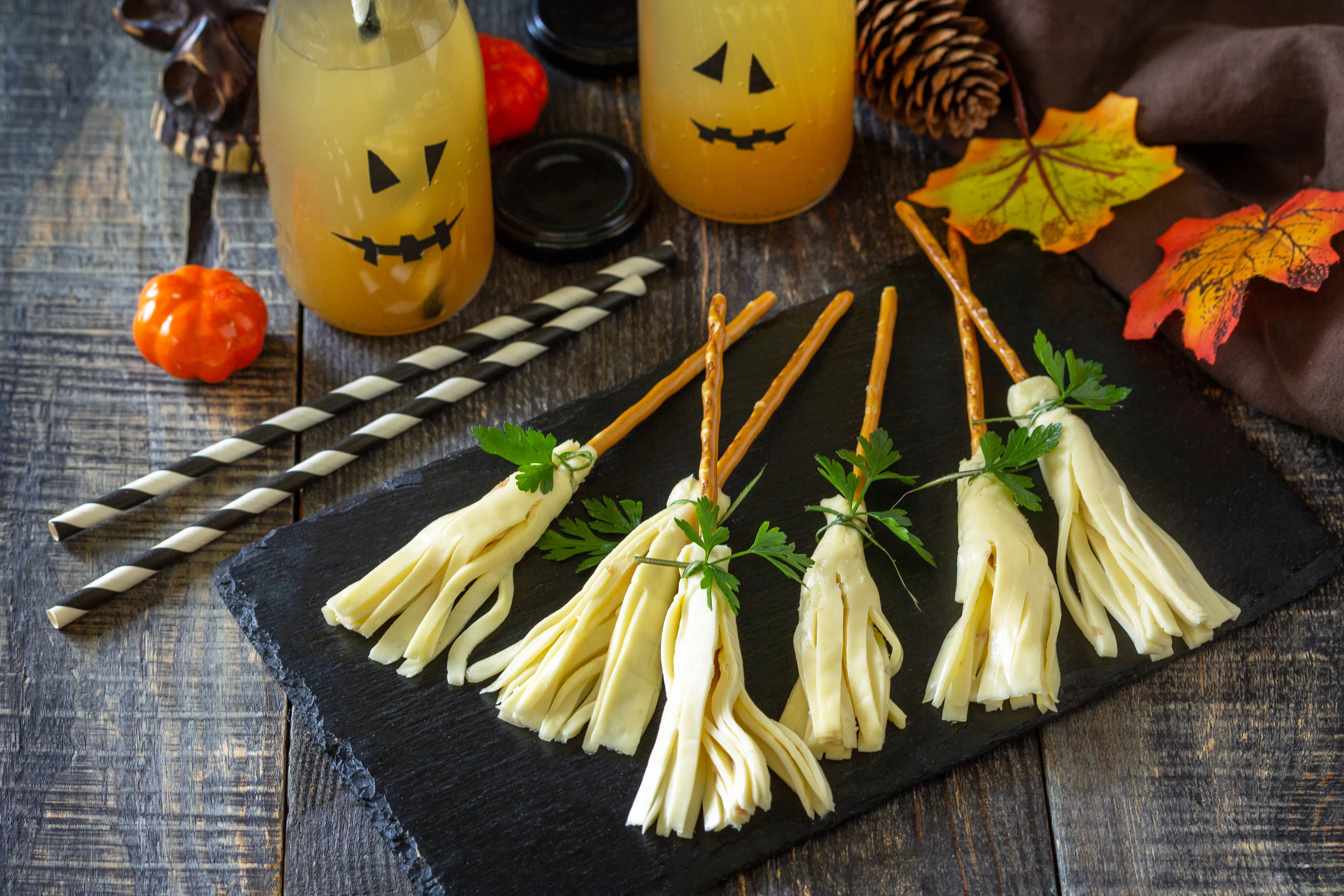 18 Festive Halloween Lunch Ideas For Kids To Eat At School Or Home
